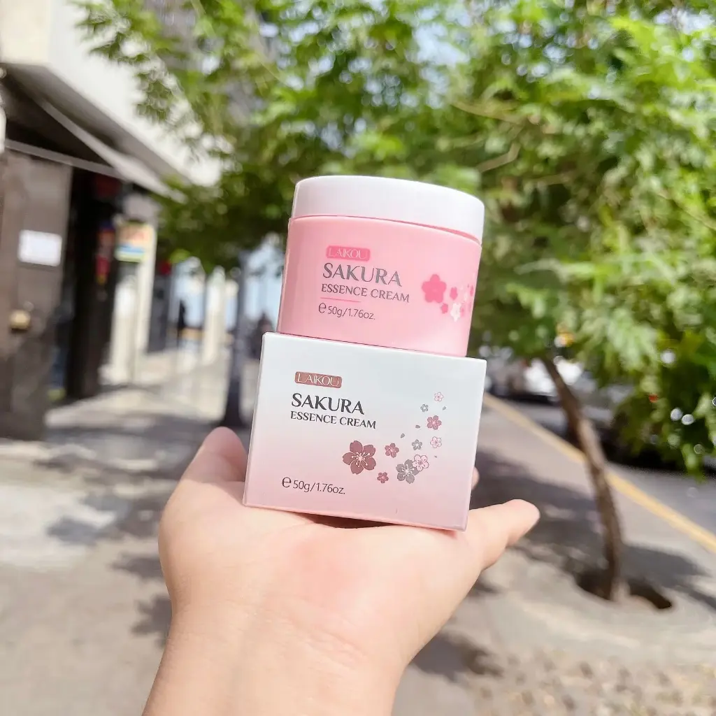 Crema Sakura Hidratante 50g - LK95369A | Bellaz Lima